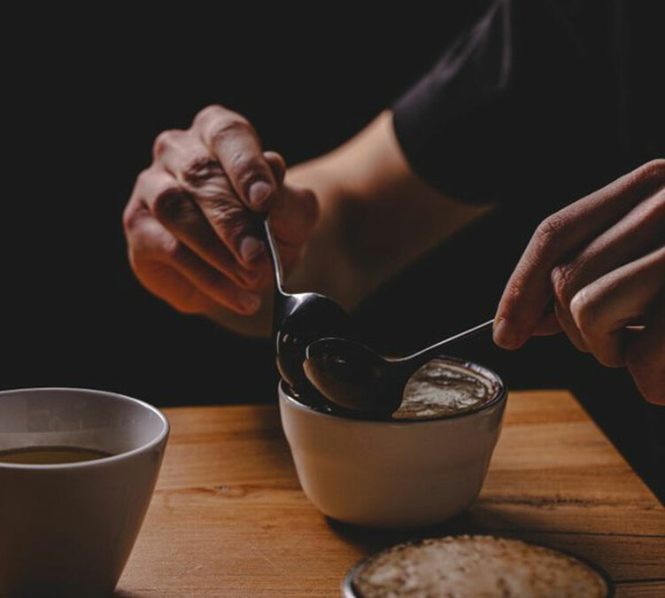 Cupping Spoon in Black Stainless Steel - D-Kanta